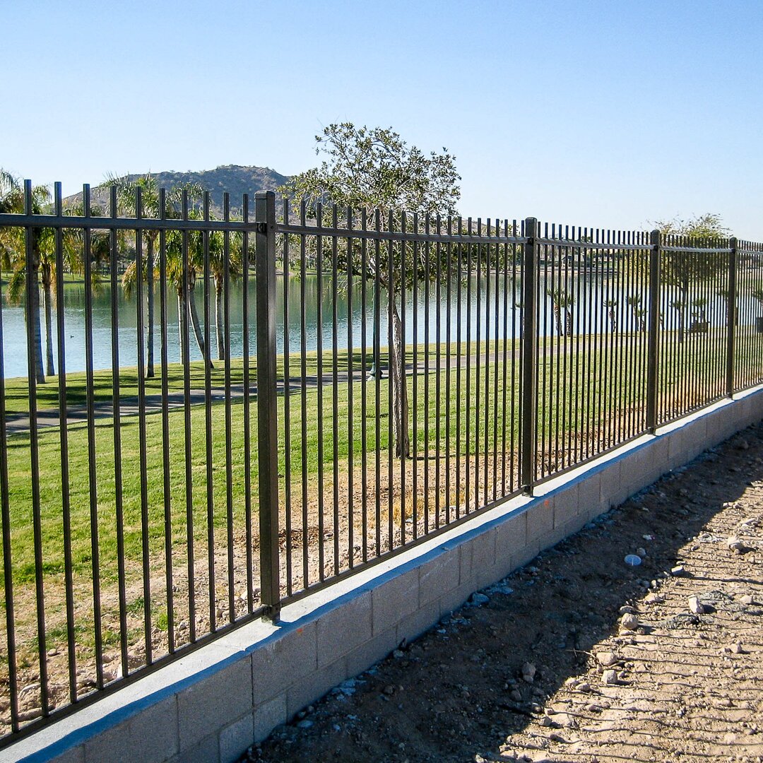 Genesis Rackable Welded Steel Fence